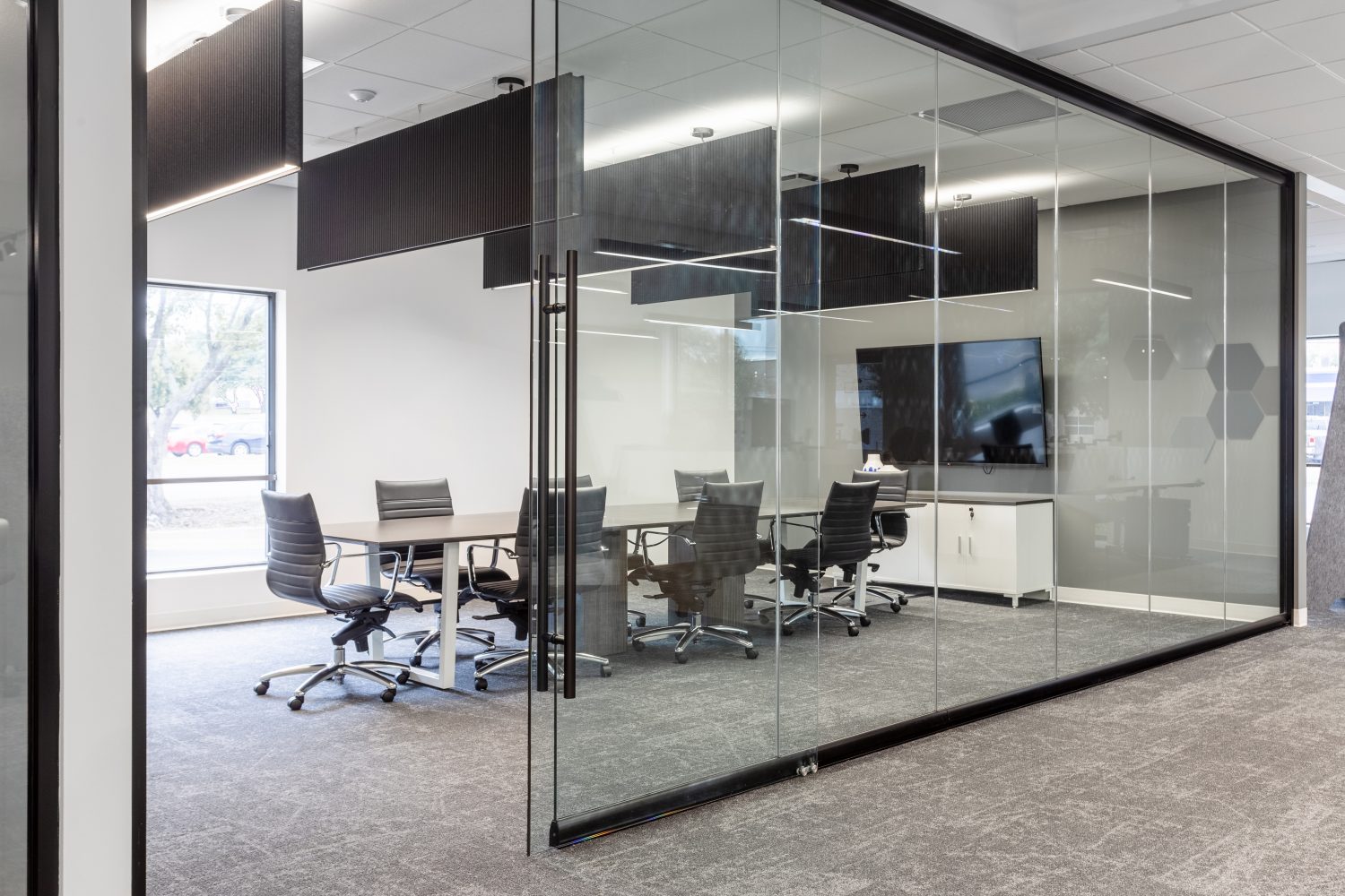 Linea acoustic light | Luxxbox | Slimline linear lighting & baffle